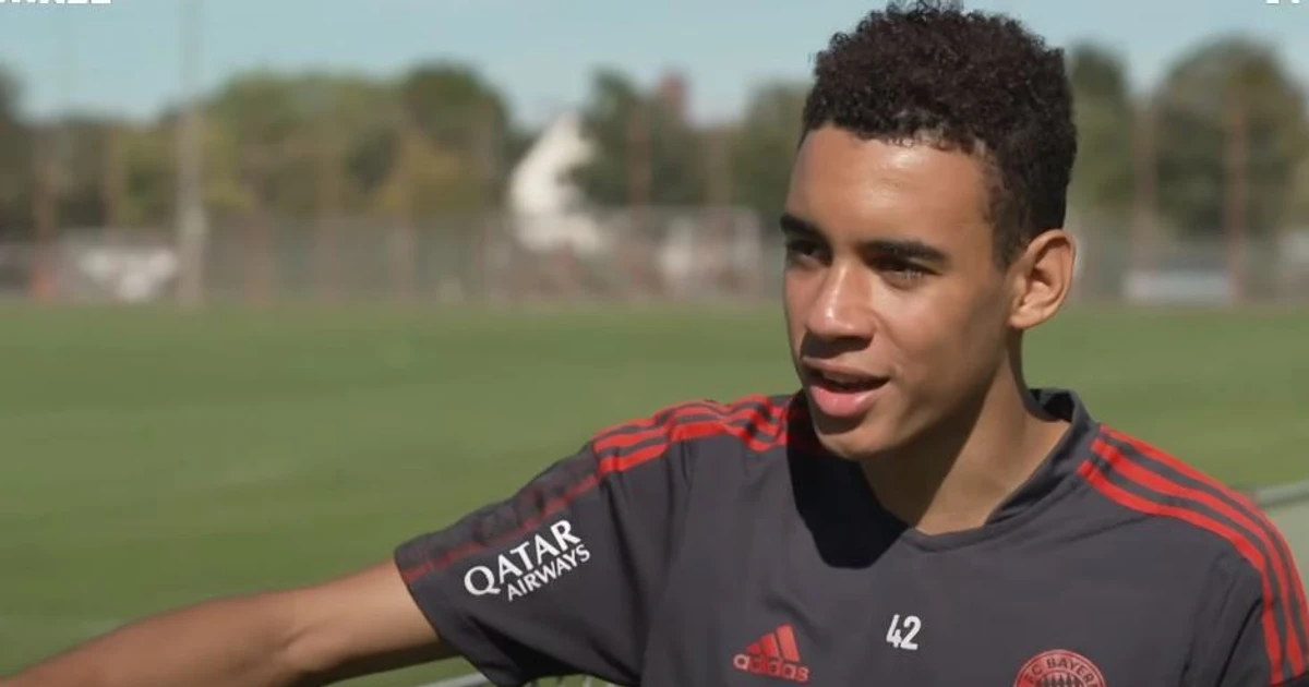 "Wie Alt Ist Jamal Musiala? Ein Blick Auf Das Wunderkind Von Bayern ...
